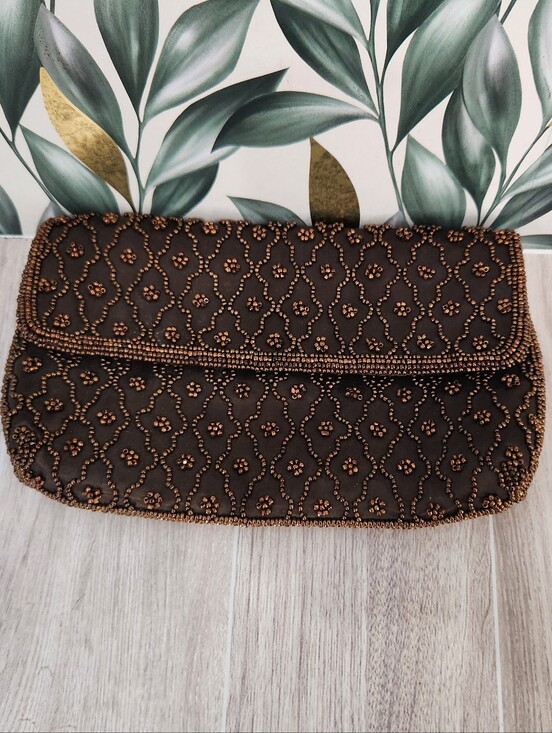 The Unbranded Brand | Bags | Vintage Hand Beaded Clutch Chocolate Brown ...